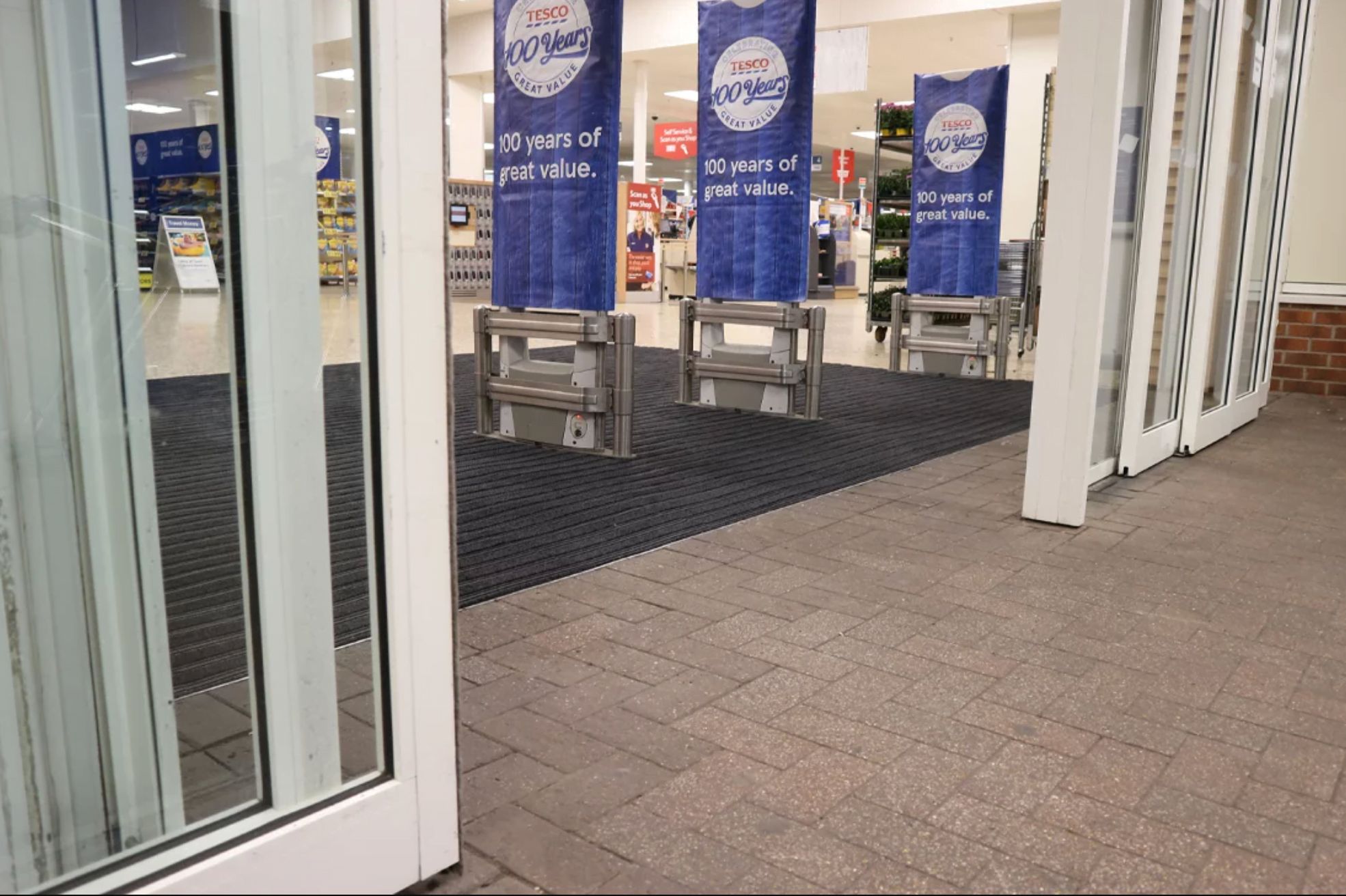 Premier Track Entrance Matting for Tesco Extra Oscott - COBA Flooring