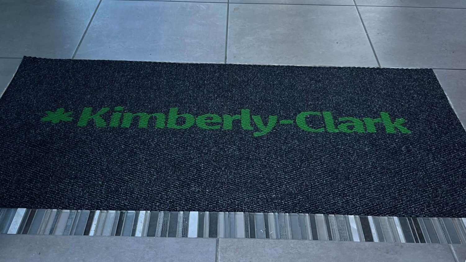 Spectra Clean Logo Mat